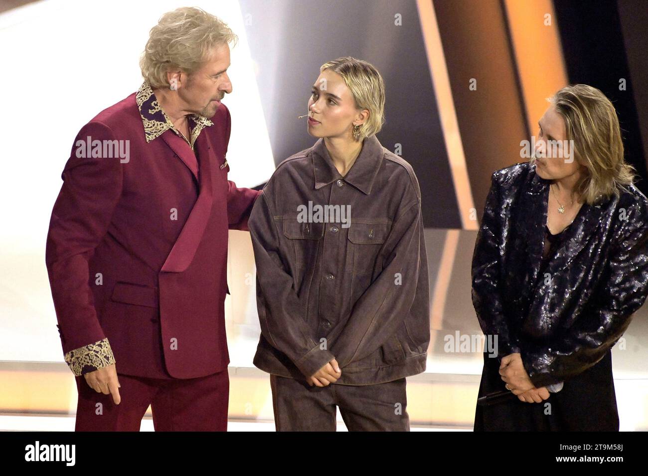 Thomas Gottschalk und Lena Mantler mit Mark Owen von Take That in der ...