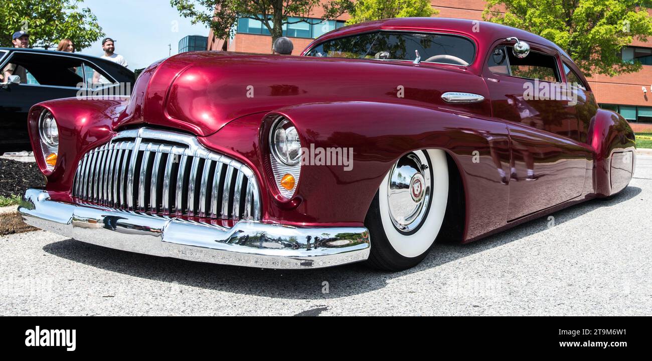 Custom Cadillac drop top lowrider Stock Photo - Alamy