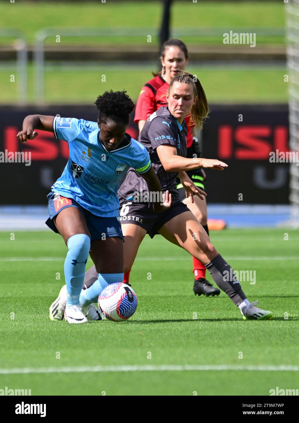 Sydney, Australia. 26th Nov, 2023. Princess Megan Ategbayan (L) Ibini ...