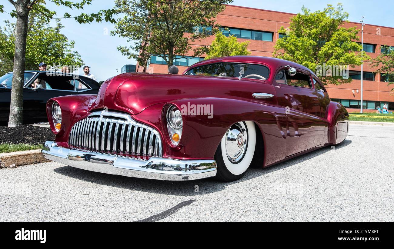 Custom Cadillac drop top lowrider Stock Photo - Alamy