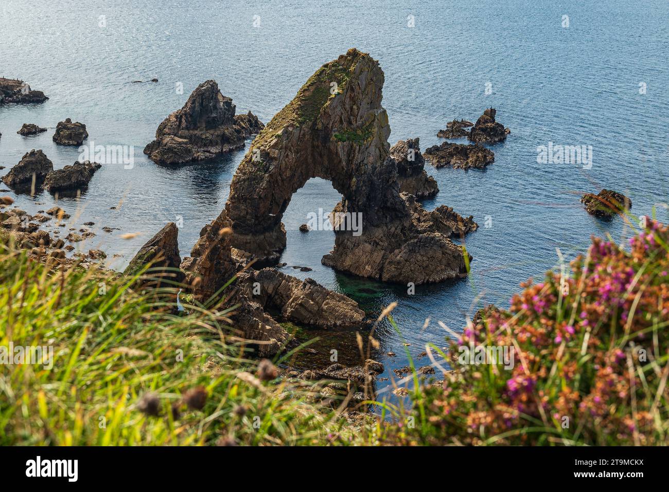 Elevated view of the famous sea arch at Crohy Head, near Maghery ...