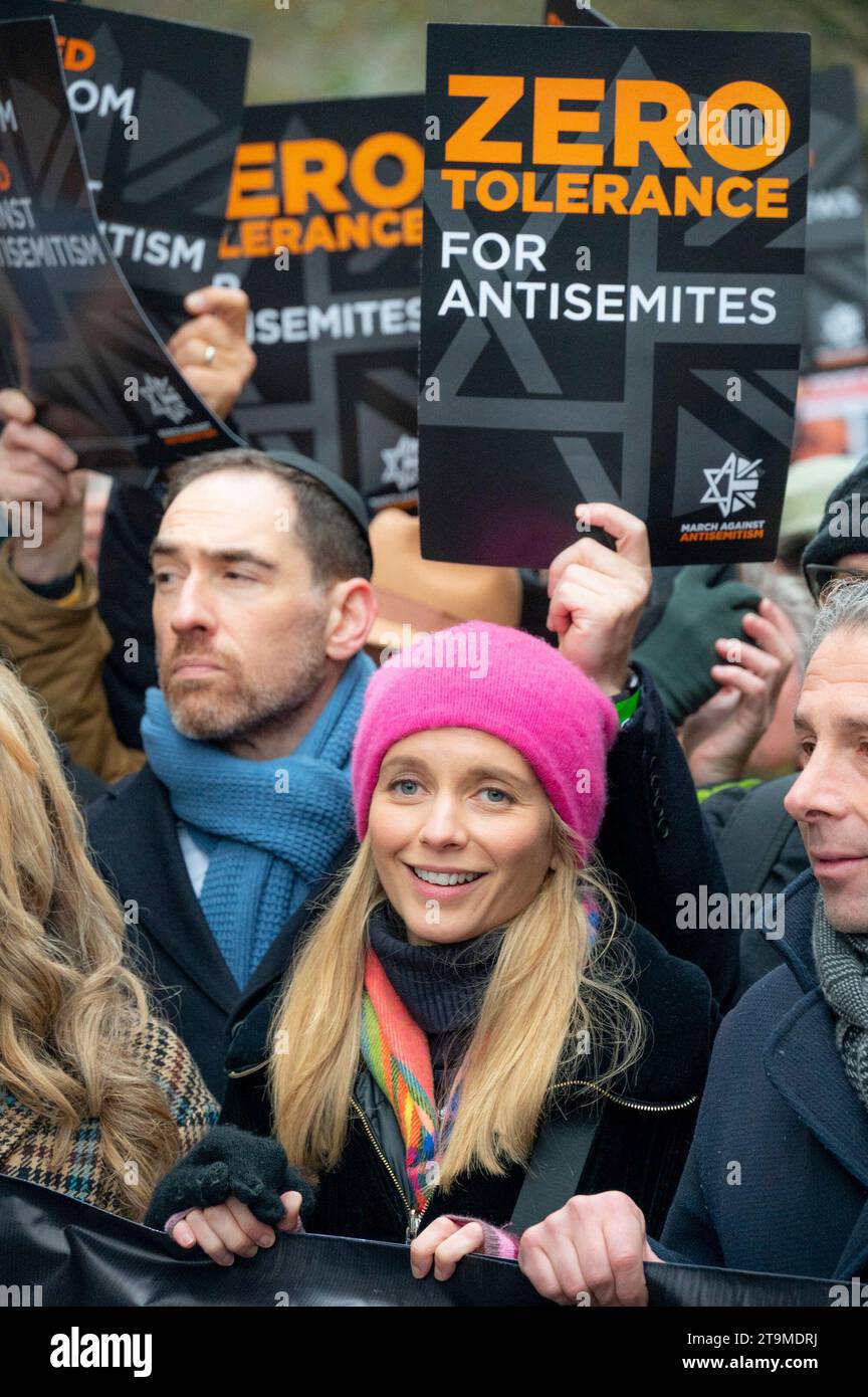 London, UK. 26th Nov, 2023. An estimated 30-40,000 people take part in ...