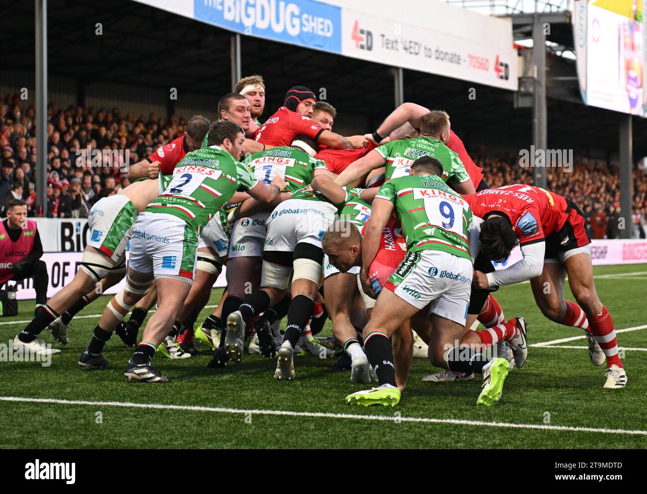 Leicester tigers and gloucesters hi-res stock photography and images ...