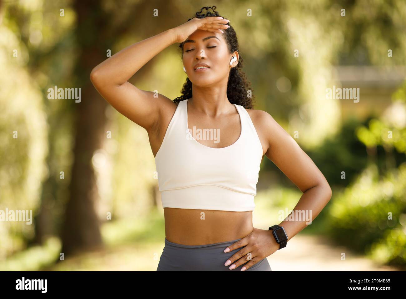 Weight struggles hi-res stock photography and images - Alamy
