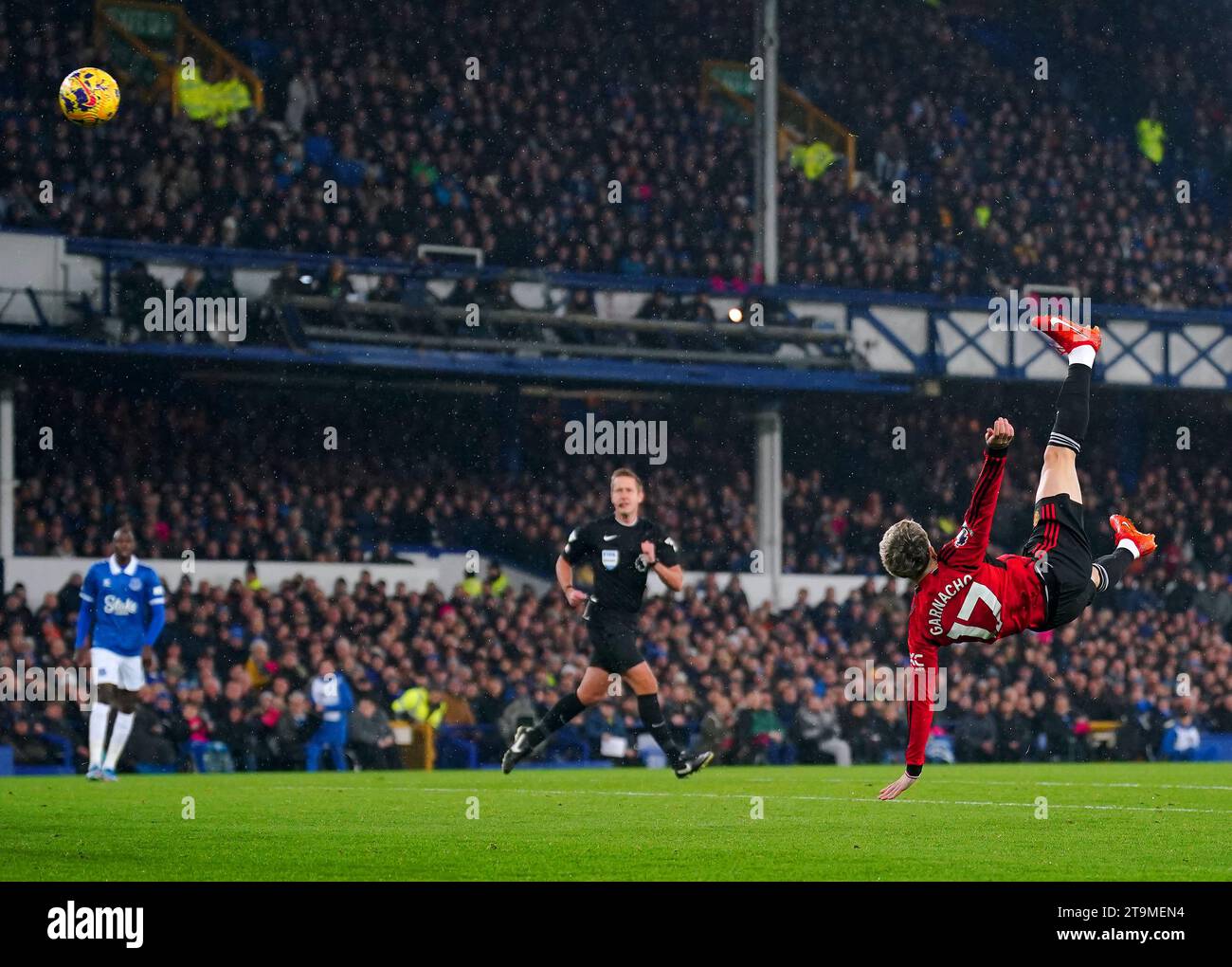 Manchester United's Alejandro Garnacho scores their side's first goal ...