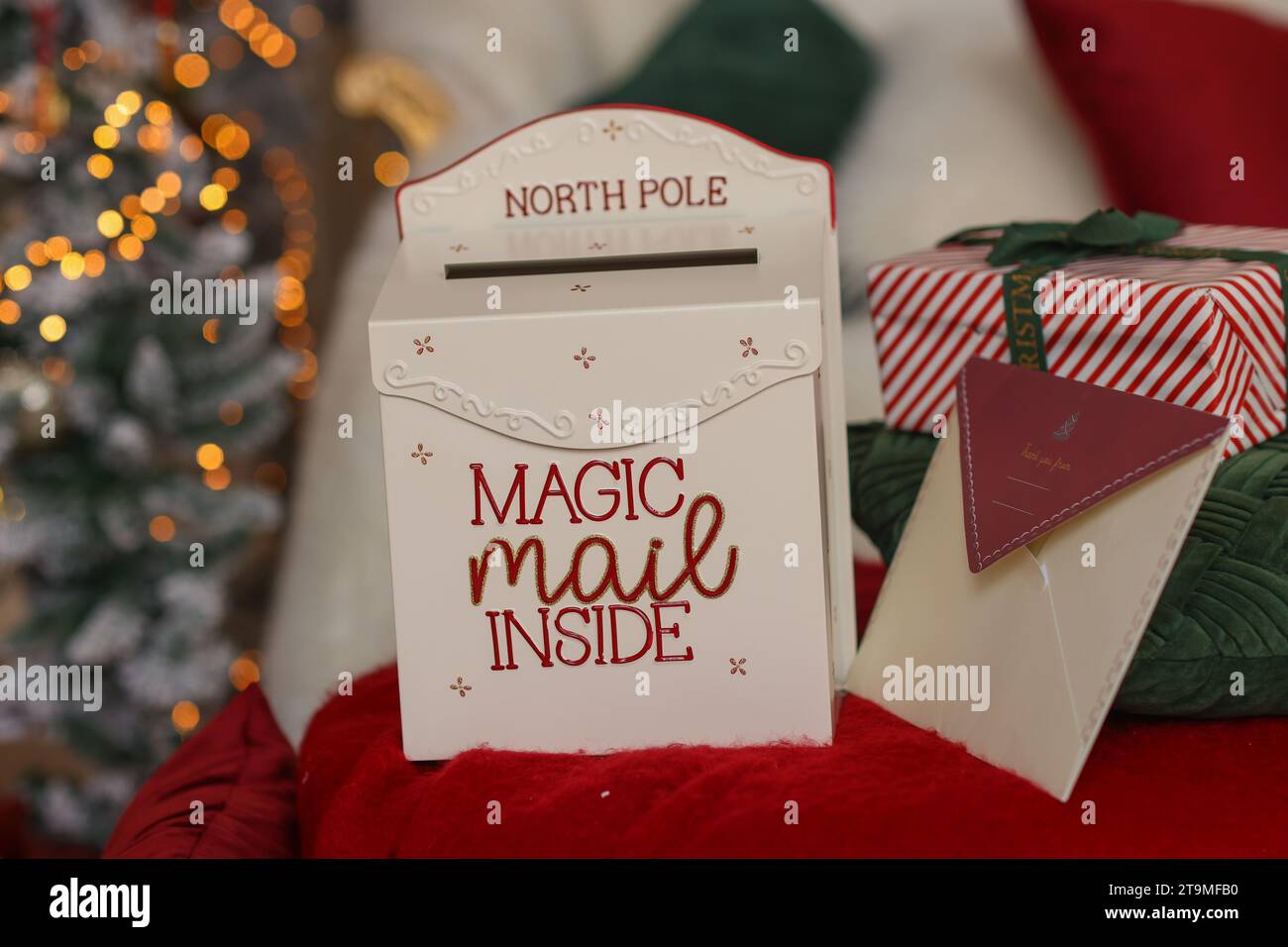 christmas mailbox santa, letter to santa Stock Photo - Alamy