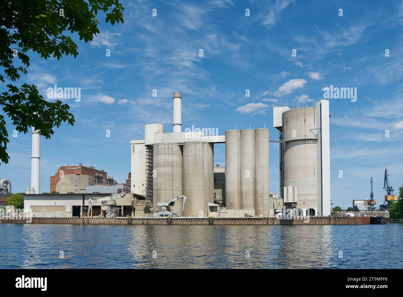 Berlin port hi-res stock photography and images - Alamy