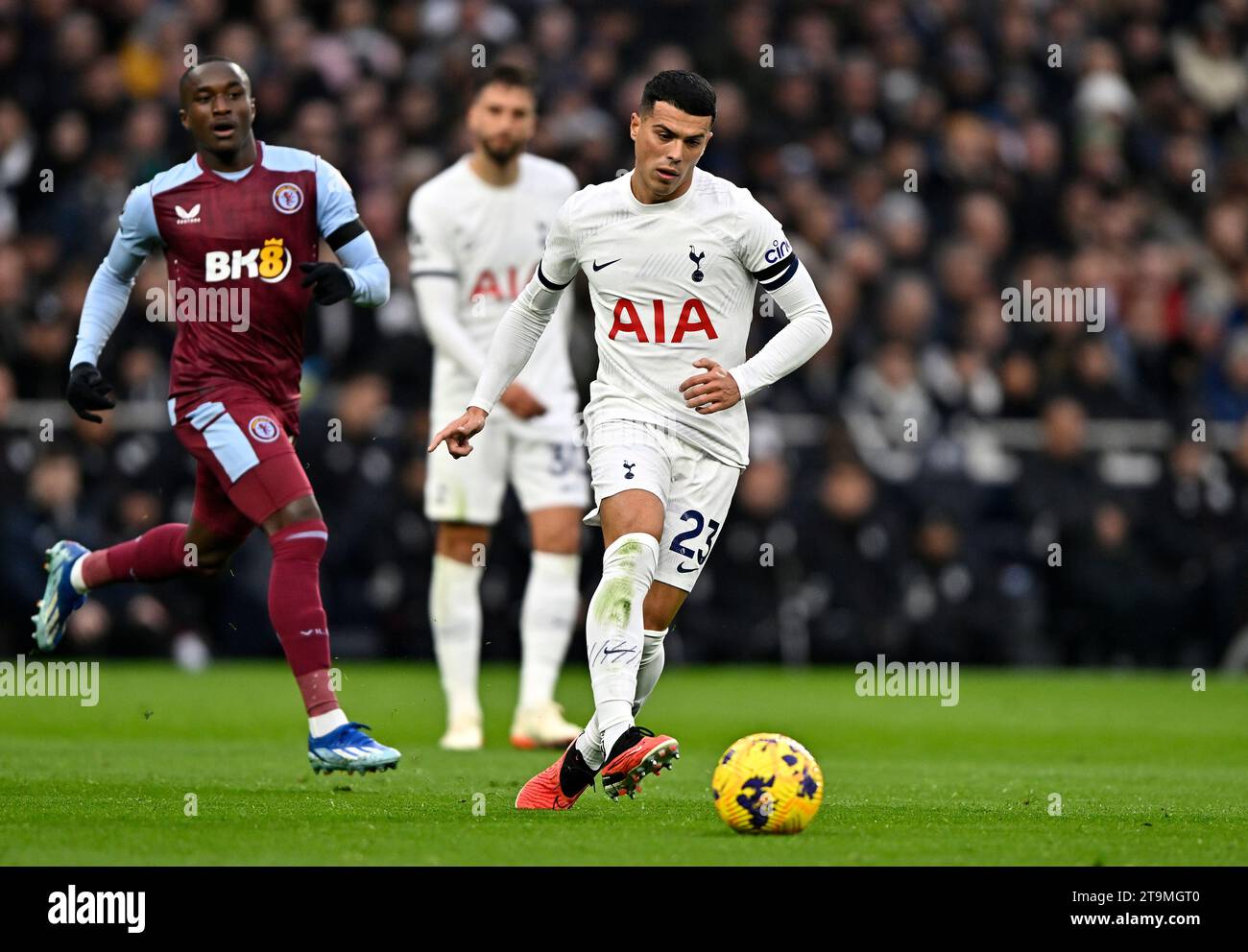 London, UK. 26th Nov, 2023. Pedro Porro (Tottenham) during the ...