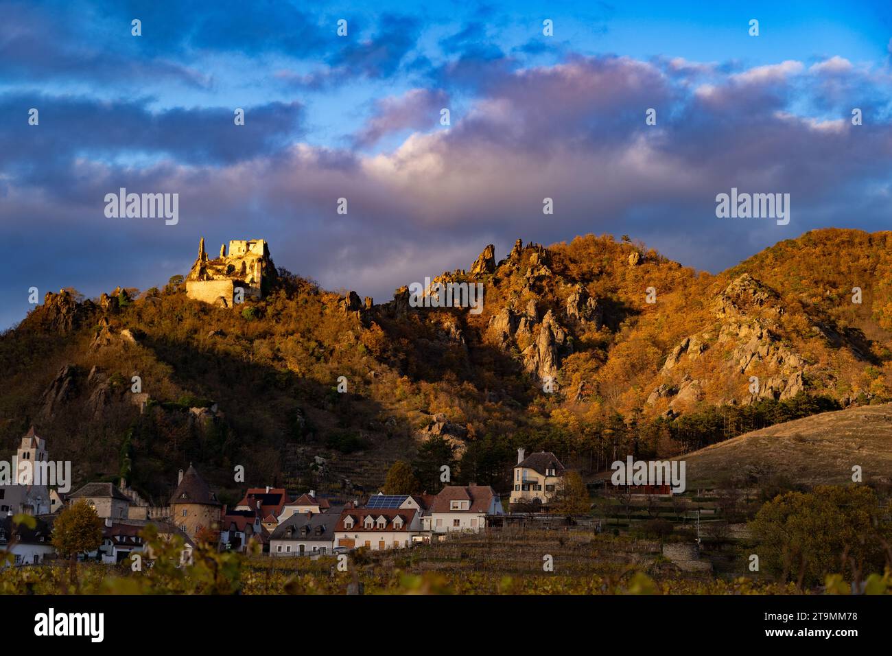 Duernstein castle hi-res stock photography and images - Alamy