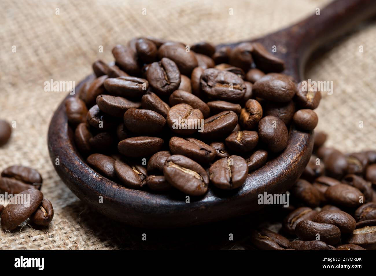 Rwanda coffee roasting hi-res stock photography and images - Alamy