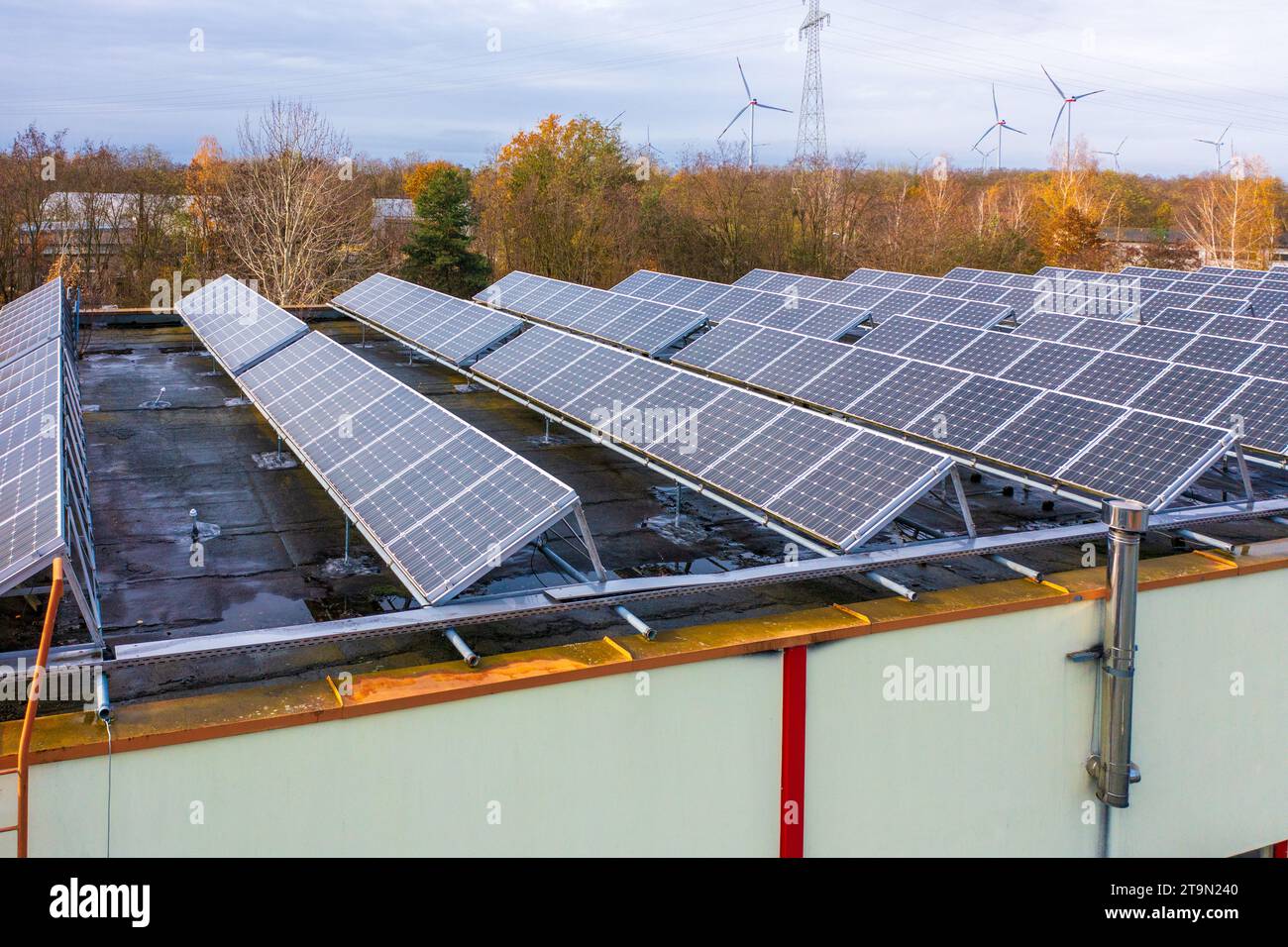 Energy production aerial hi-res stock photography and images - Alamy