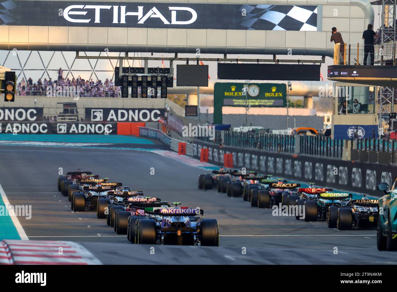 Abu Dhabi, United Arab Emirates. 26th Nov, 2023. Starting grid, F1 ...