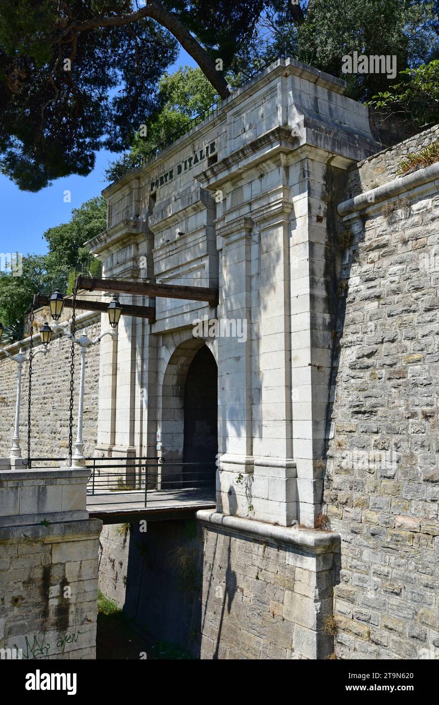 Porte italie hi-res stock photography and images - Alamy