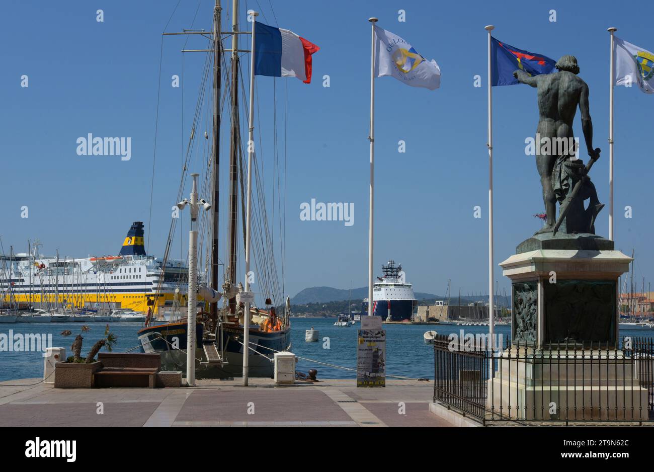 Statue of the genius of navigation telling sailors to return to their ...