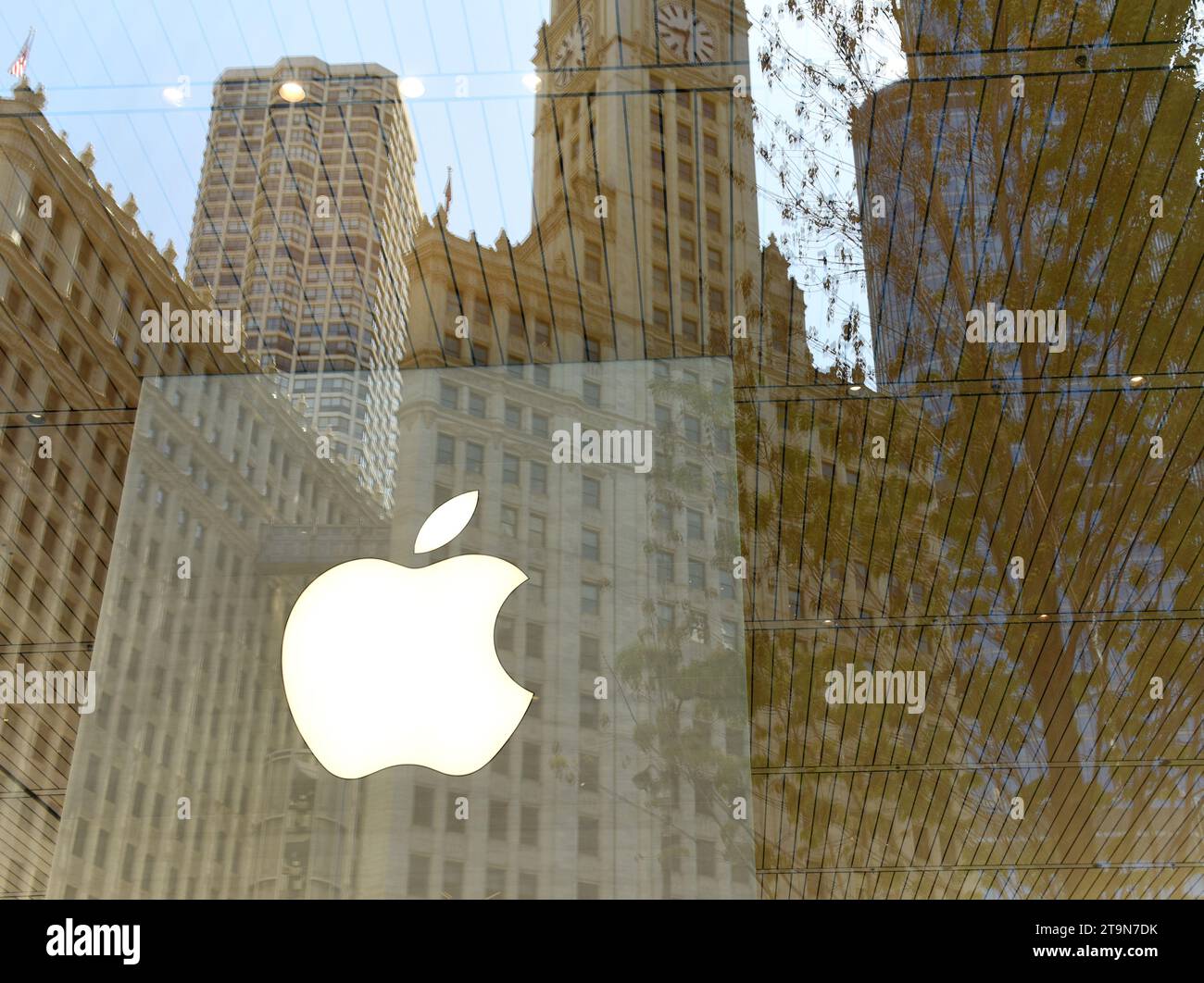 Chicago, USA - June 06, 2018: Apple logo on the Apple store on Michigan ...