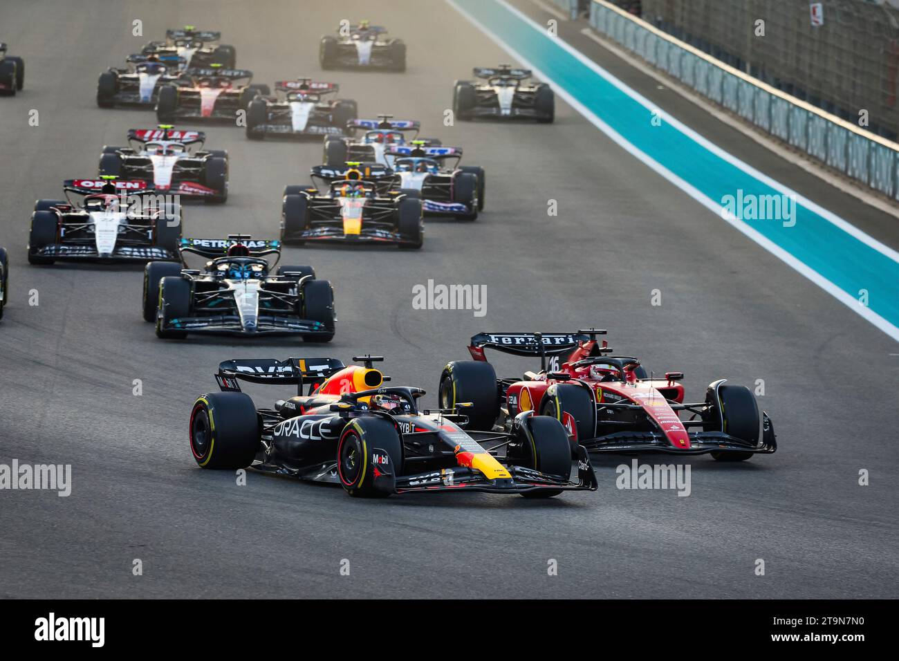 F1 abu dhabi 2023 start hi-res stock photography and images - Alamy