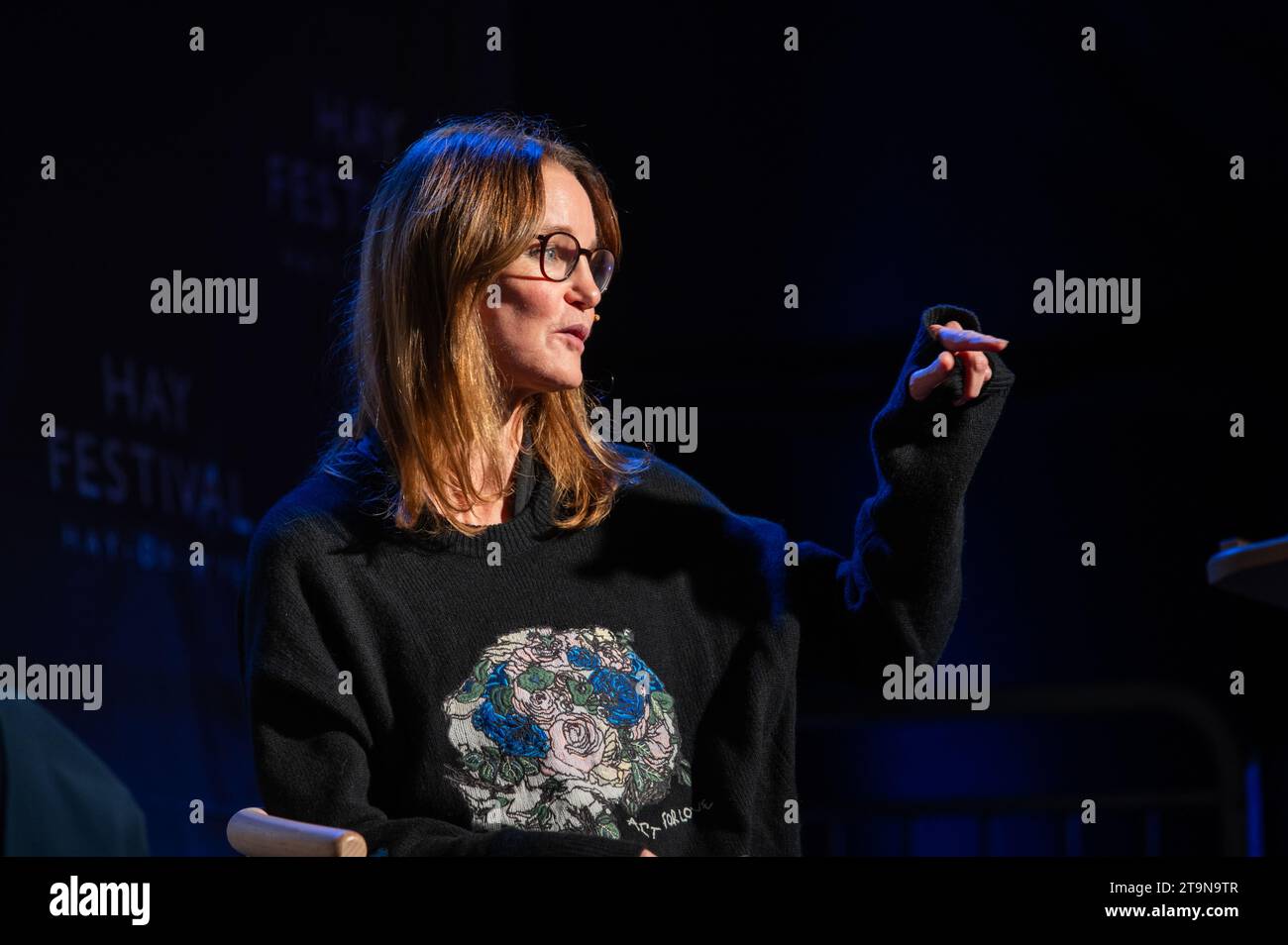 Hay-on-Wye, Wales, UK. Sunday 26th November 2023. Susie Dent and Sarah ...