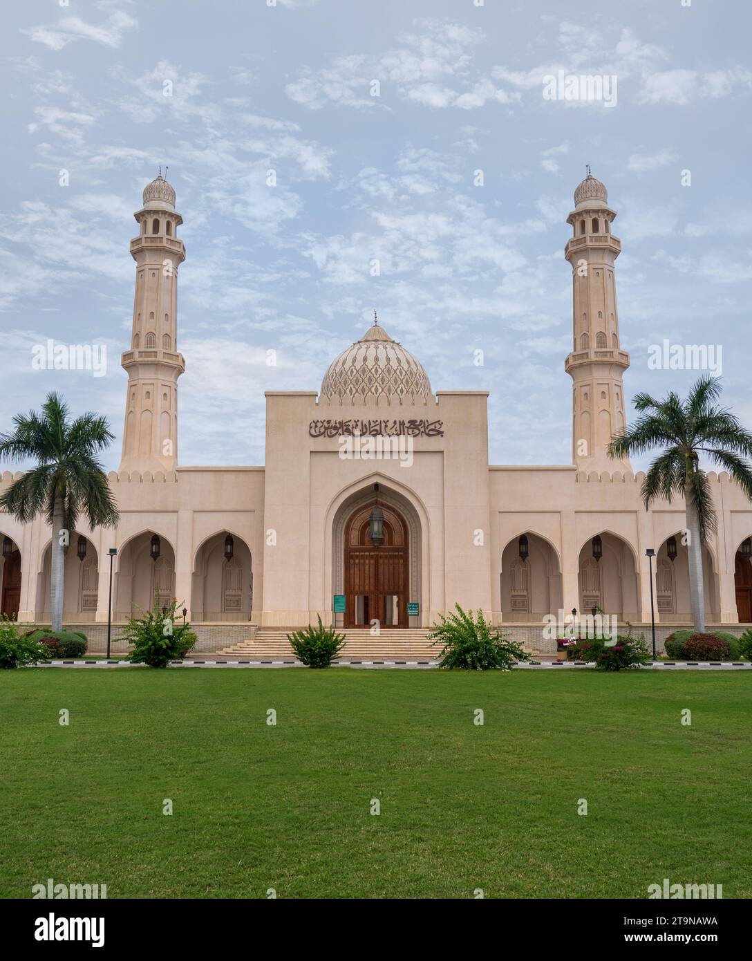 Salalah, Sultanat of Oman - November 12, 2023:Sultan Qaboos Mosque in ...