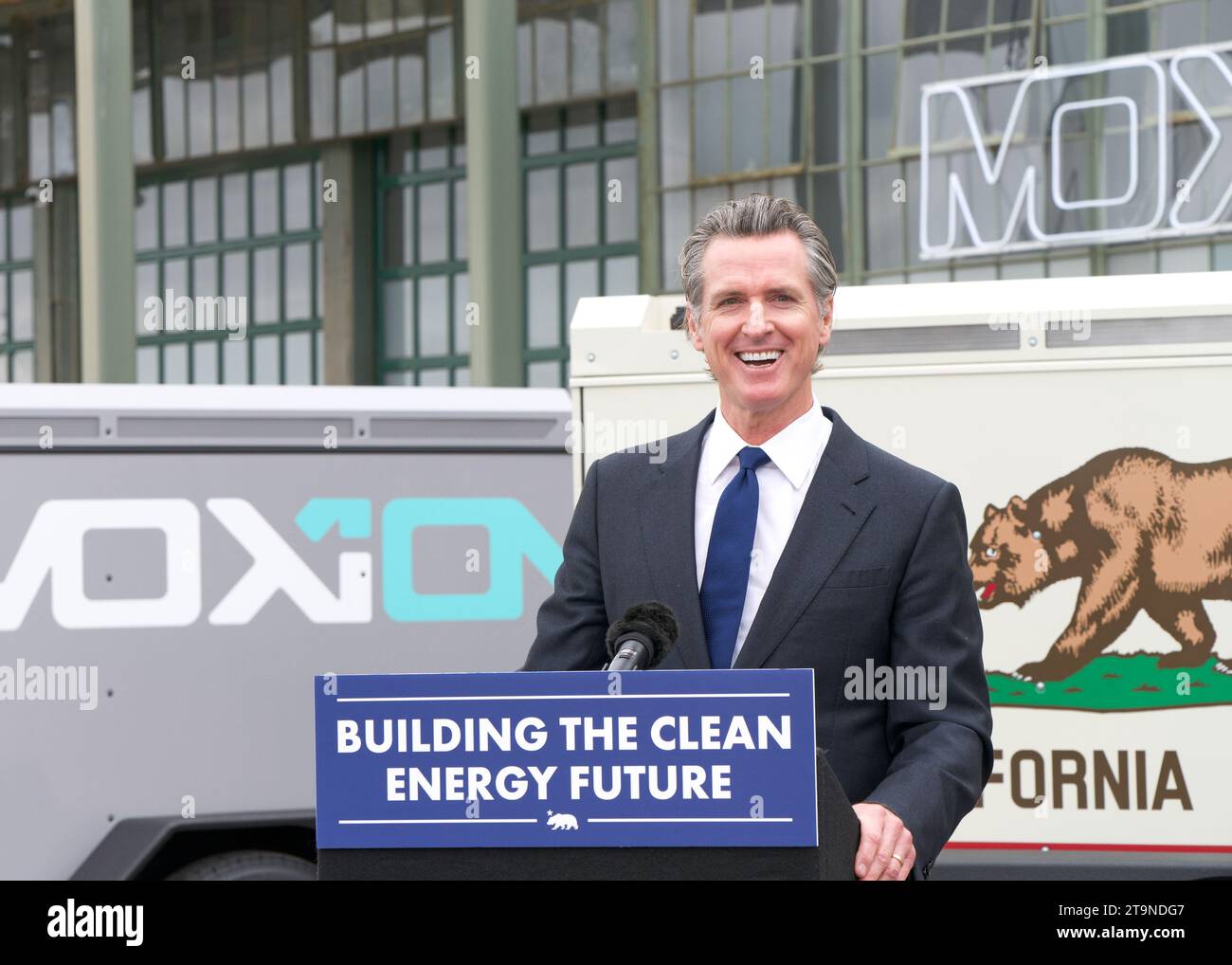 Gavin newsom hi-res stock photography and images - Alamy