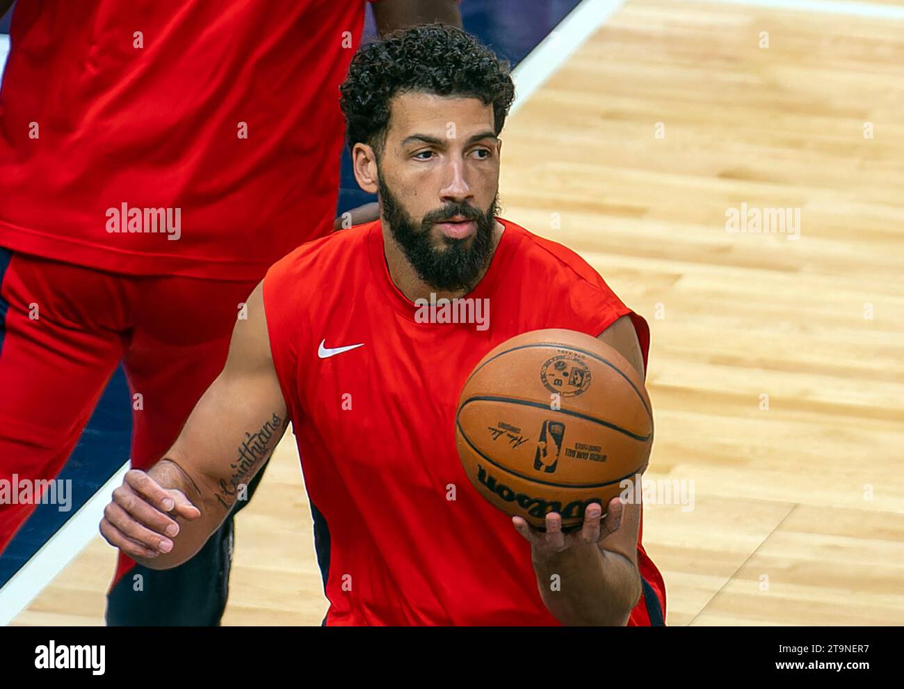 Bearded bsketball player hi-res stock photography and images - Alamy