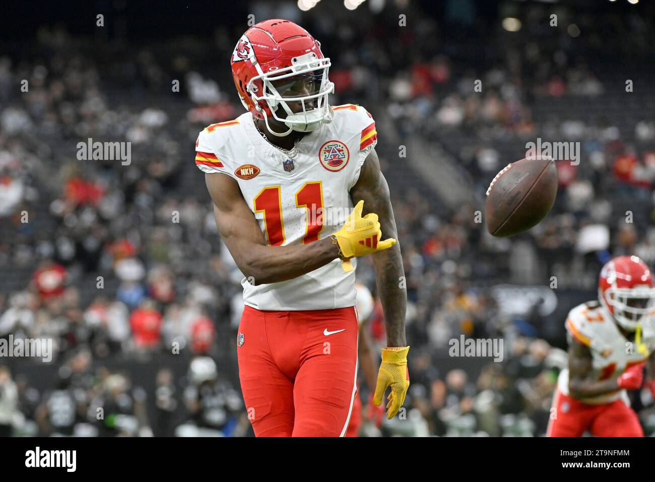 Kansas City Chiefs wide receiver Marquez Valdes-Scantling (11) warms up ...