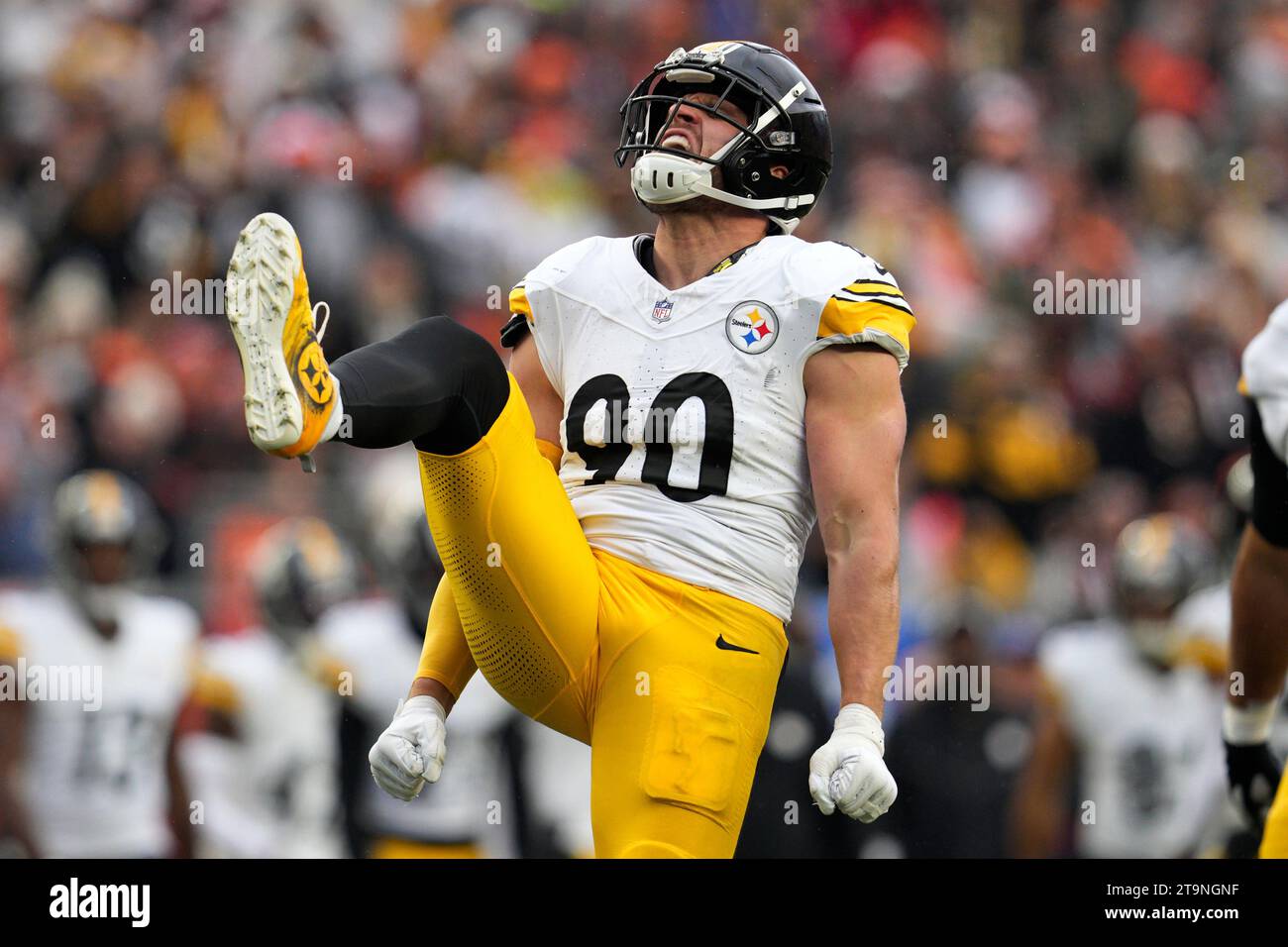 Pittsburgh Steelers linebacker T.J. Watt (90) celebrate sacking ...