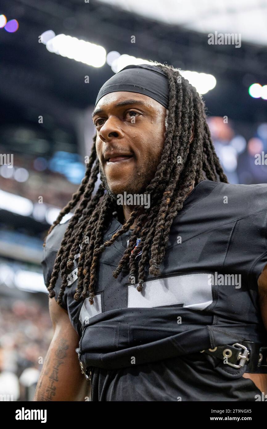 Las Vegas Raiders wide receiver Davante Adams (17) before playing ...
