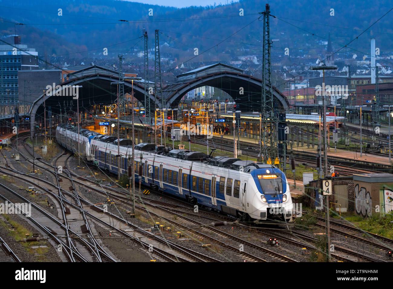 The main railway station of Hagen, station halls, tracks, platforms ...