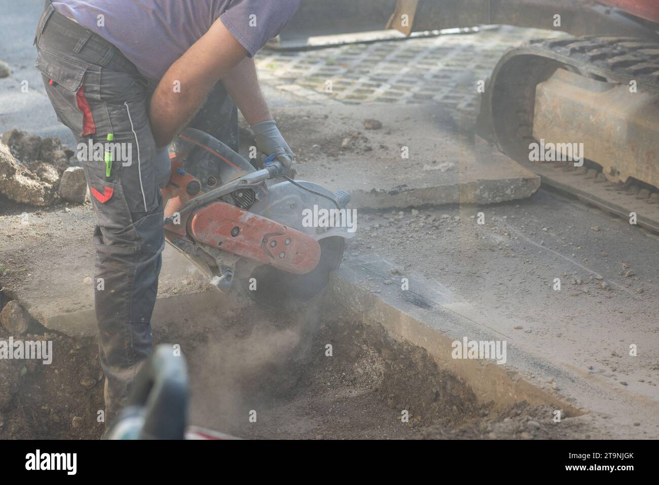 Concrete and asphalt cutter hi-res stock photography and images - Alamy