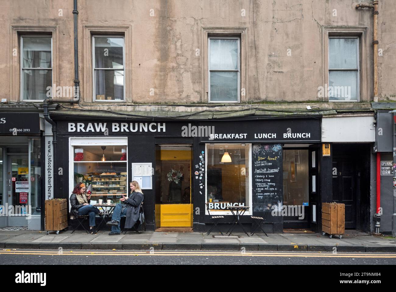 East fountainbridge edinburgh hi-res stock photography and images - Alamy
