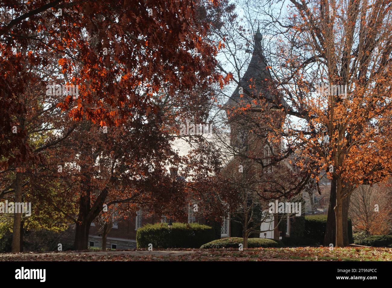 Lexington, USA. 26th Nov, 2023. Exterior view of Lee Chapel, now known ...