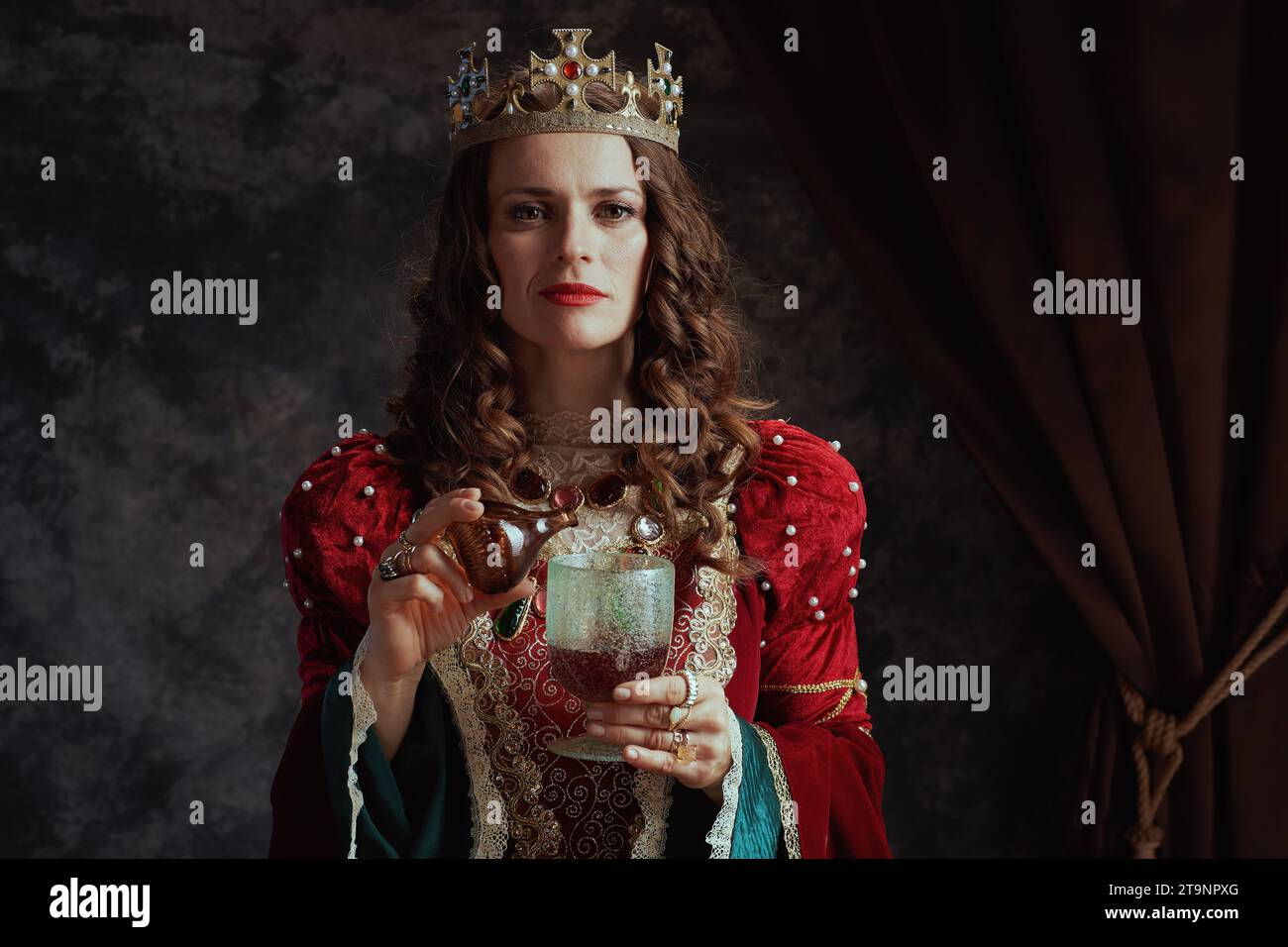 Pouring poison hi-res stock photography and images - Alamy