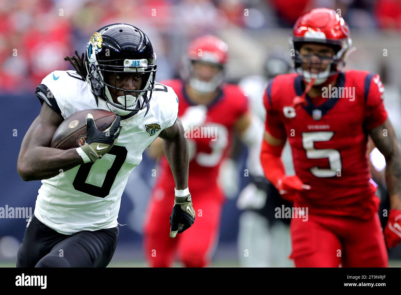 Houston, Texas, USA. 26th Nov, 2023. Jacksonville Jaguars wide receiver ...