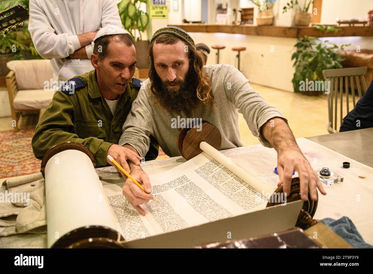 Kfar azza community hi-res stock photography and images - Alamy