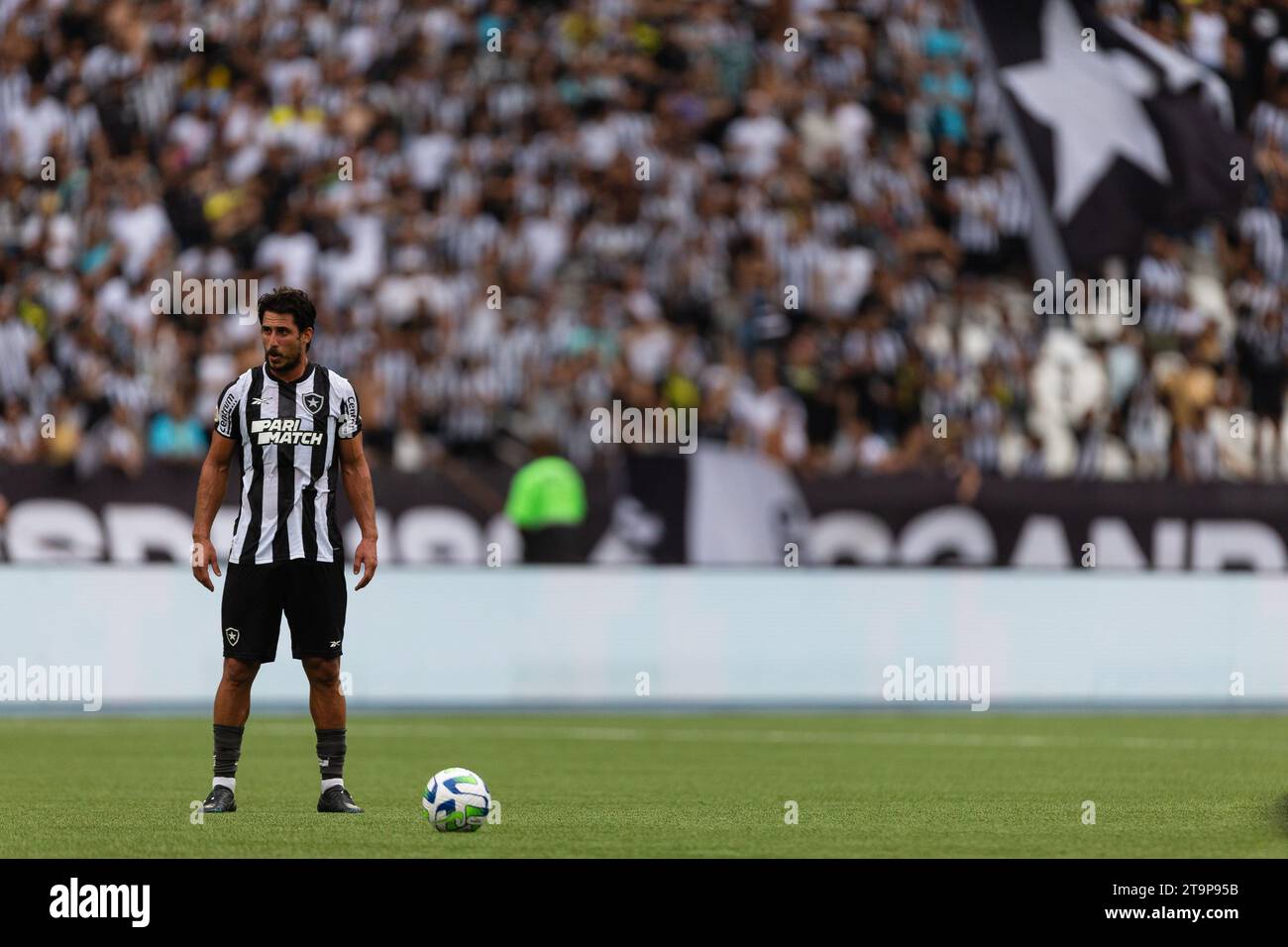 Rio de Janeiro, Brazil. 26th Nov, 2023. GABRIEL PIRES of Botafogo ...