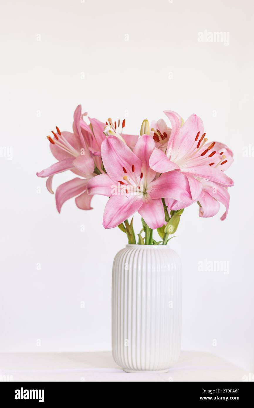 Weddiing flowers hi-res stock photography and images - Alamy