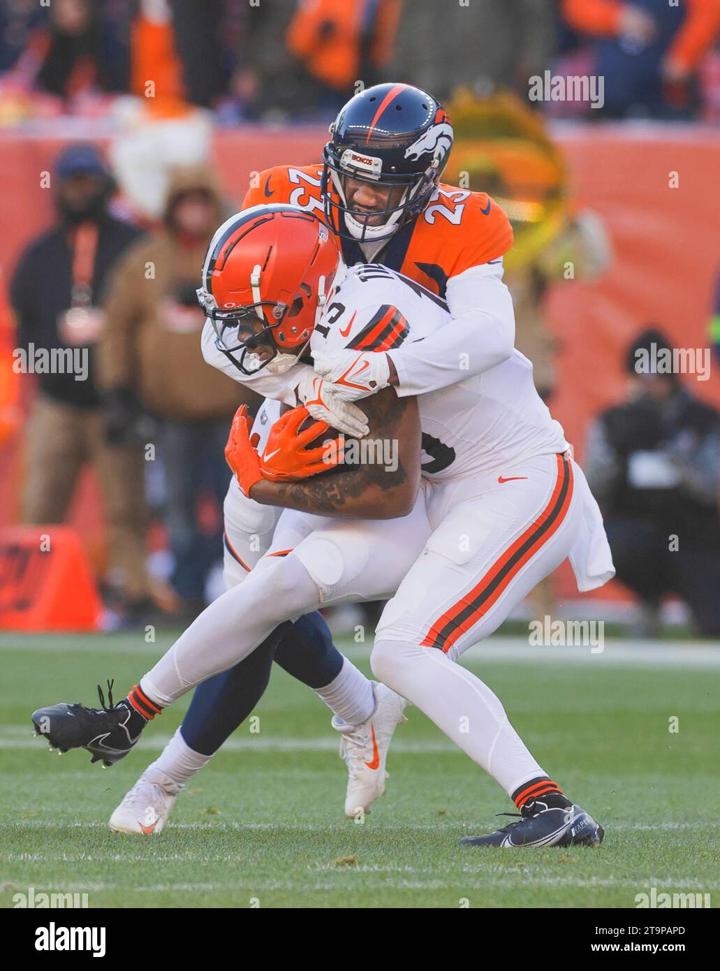 Denver, Colorado, USA. 26th Nov, 2023. Broncos CB FABIAN MOREAU wraps ...
