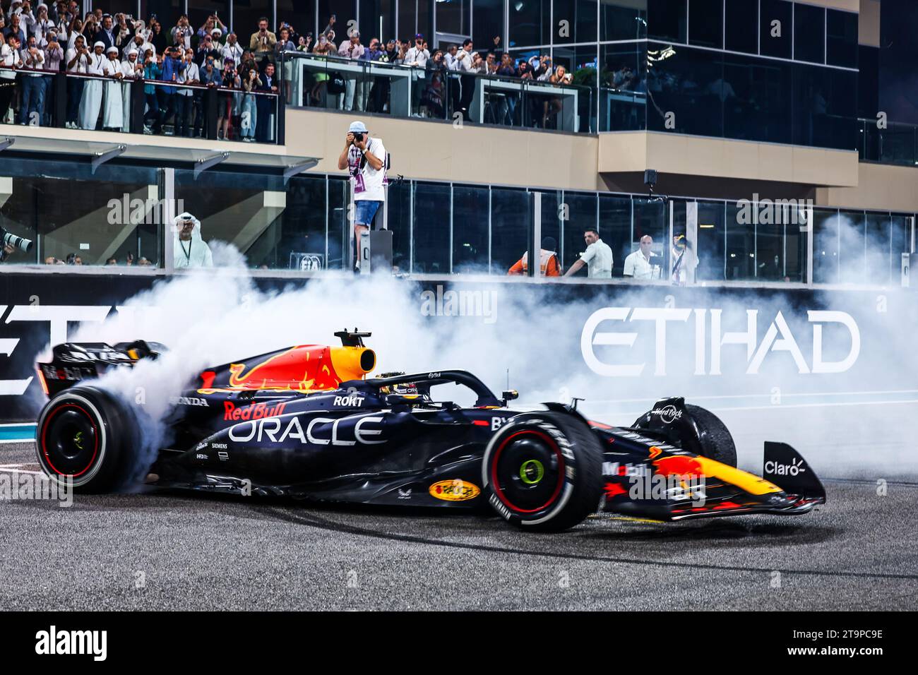 Bull arab hi-res stock photography and images - Alamy