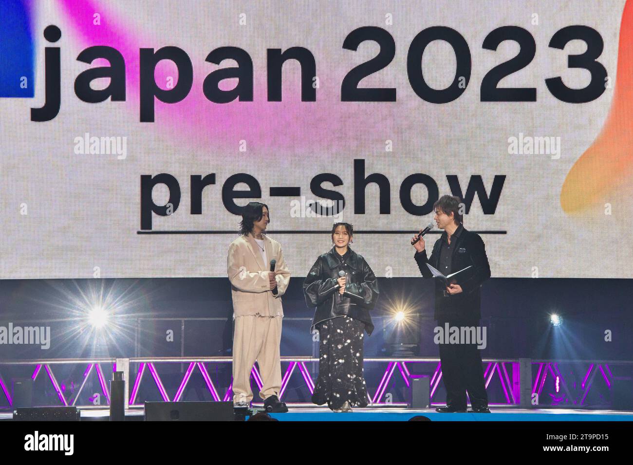 J-pop duo by Vocaloid producer Ayase(L) and singer-songwriter Ikura ...