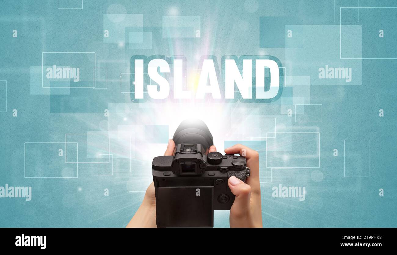 hand holding digital camera, traveling concept Stock Photo - Alamy