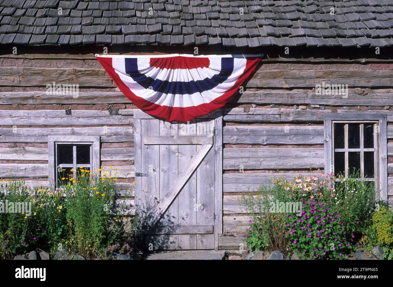 Chandler Cabin in 1880's Park, Haines, Elkhorn National Scenic Byway ...