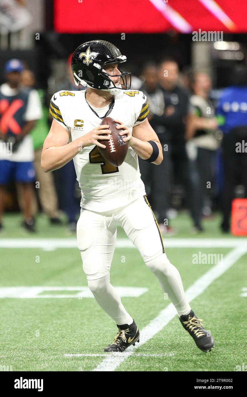 Atlanta, Georgia, USA. 26th Nov, 2023. New Orleans Saints quarterback ...