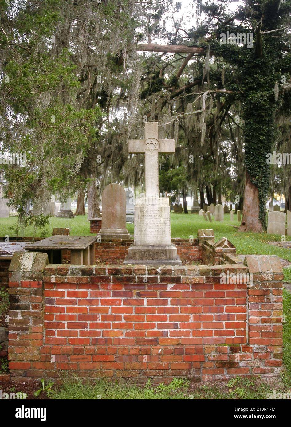 Cedar grove cemetery hi-res stock photography and images - Alamy