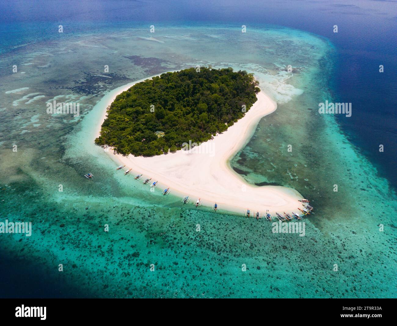 An aerial view of Mantigue Island, Camiguin in the Philippines Stock ...
