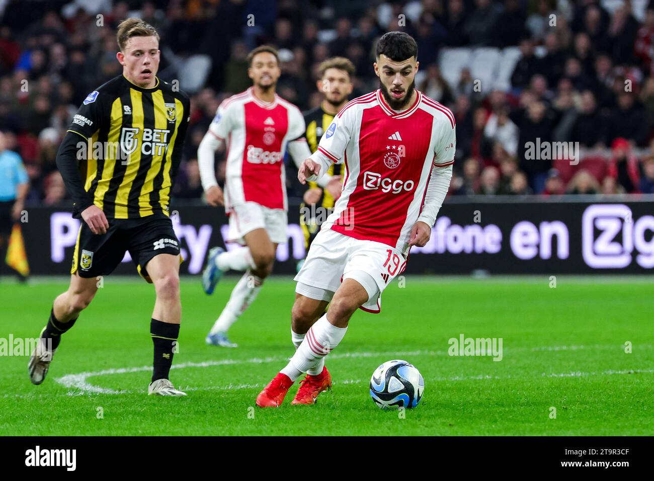 AMSTERDAM, NETHERLANDS - NOVEMBER 25: Georgos Mikautadze (AFC AJAX) Controls the ball during the ...