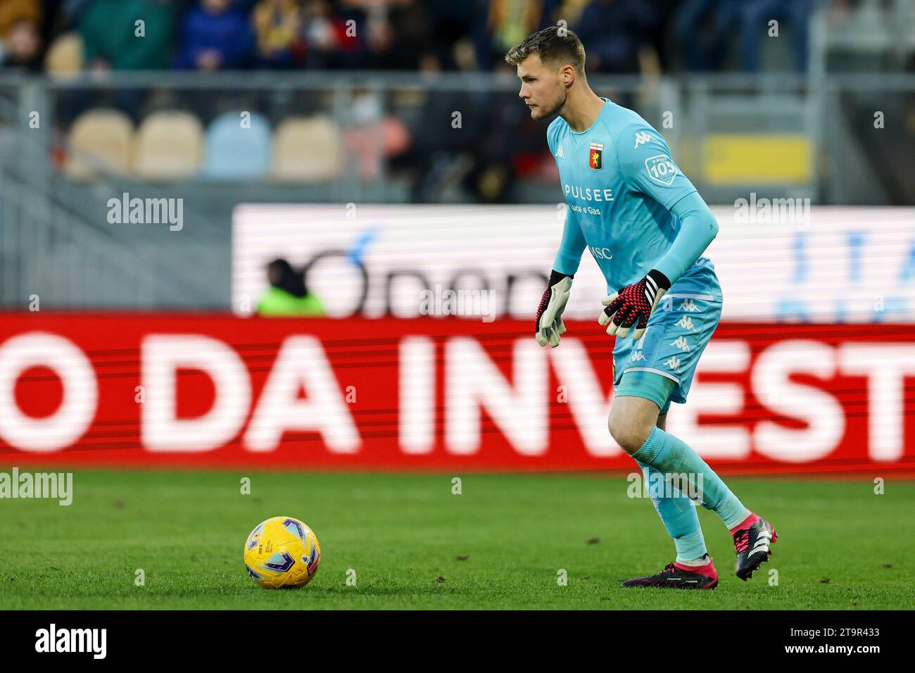 Genoa's Spanish goalkeeper Josep Martinez controls the ball during the ...