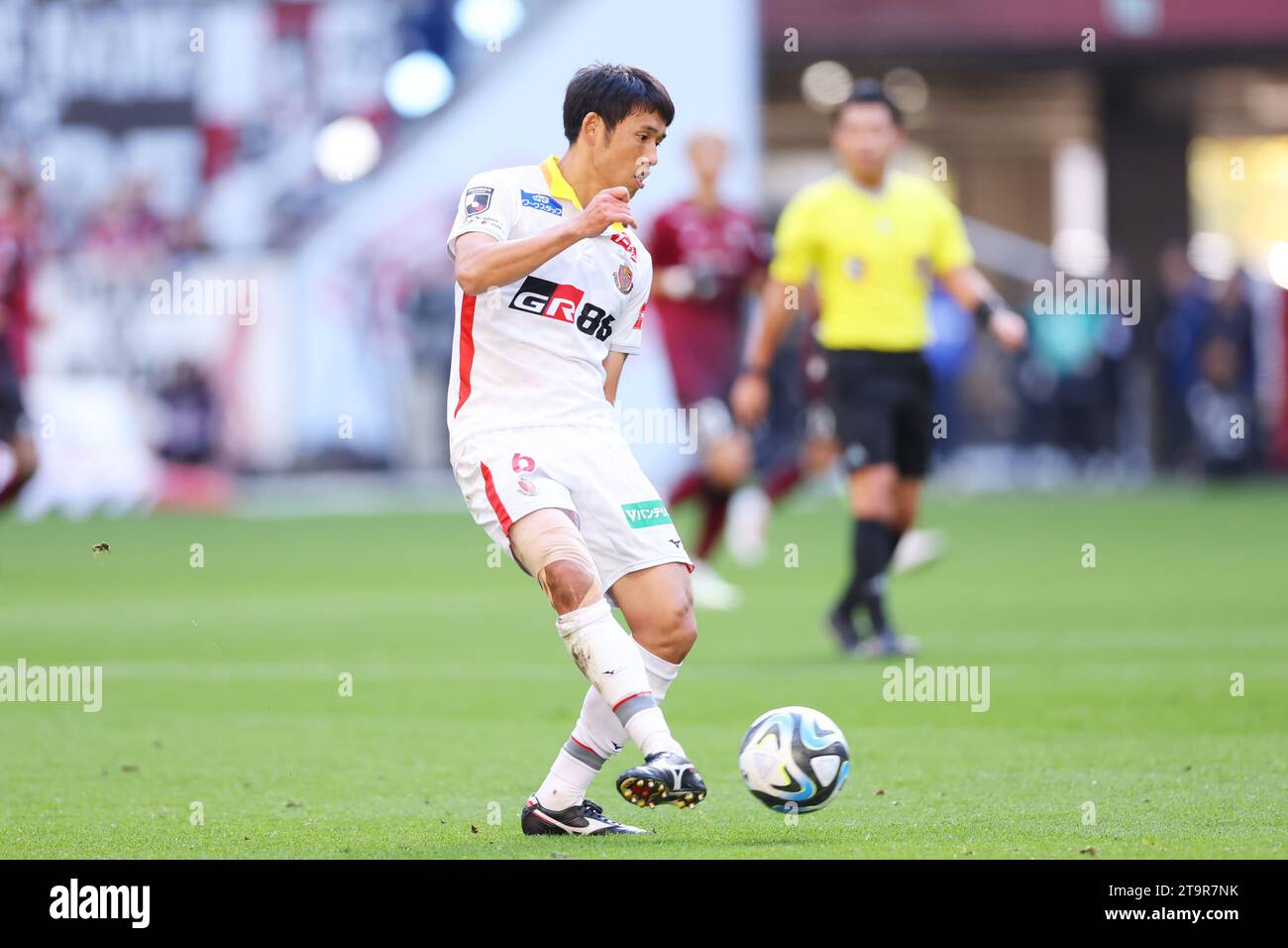 Takuji Yonemoto (Grampus), NOVEMBER 25, 2023 - Football / Soccer : 2023 J1 League match between ...