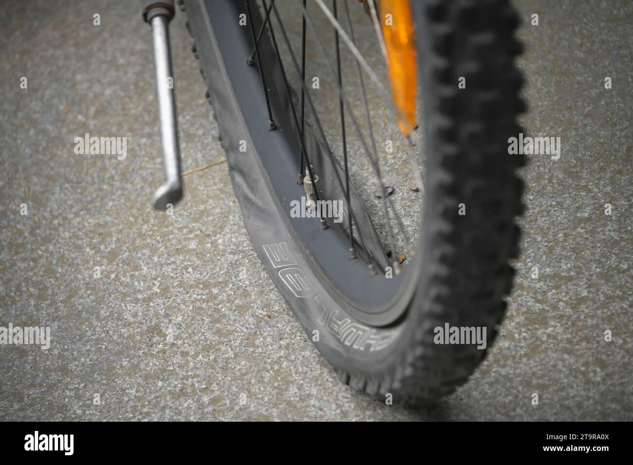 Platter reifen hi-res stock photography and images - Alamy