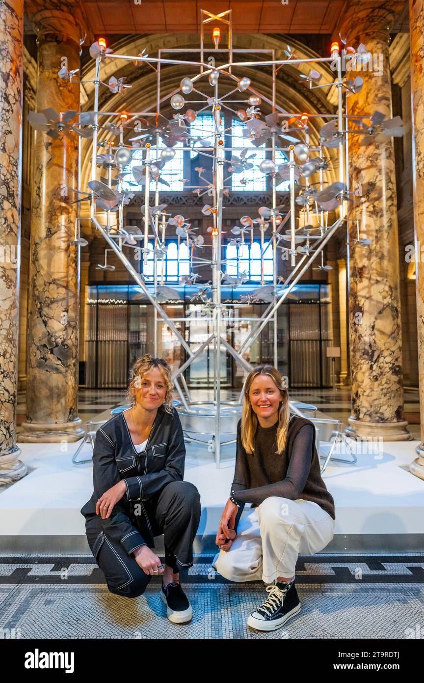 London, UK. 27th Nov, 2023. V&A 2023 Christmas Tree Installation ...