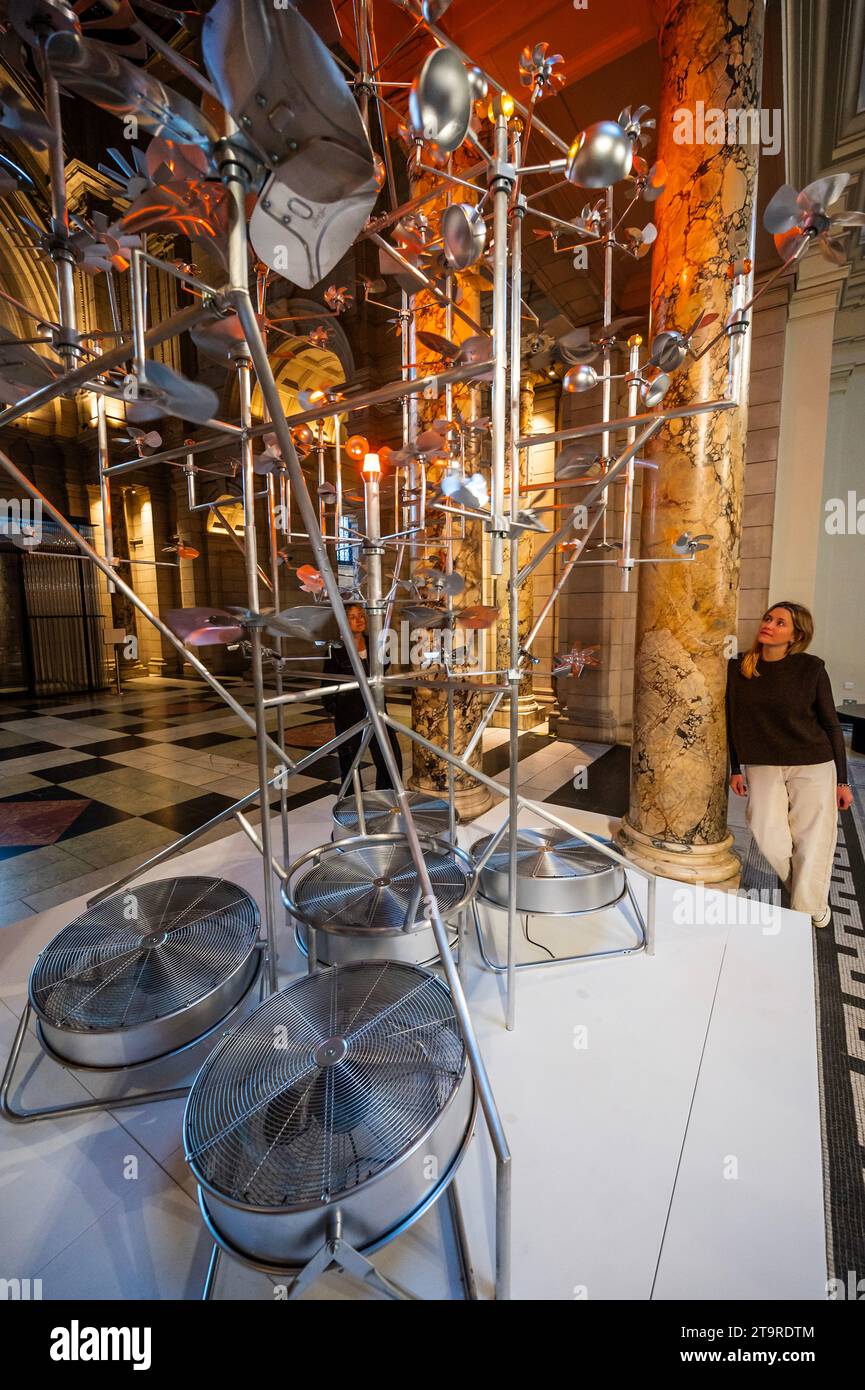 London, UK. 27th Nov, 2023. V&A 2023 Christmas Tree Installation ...